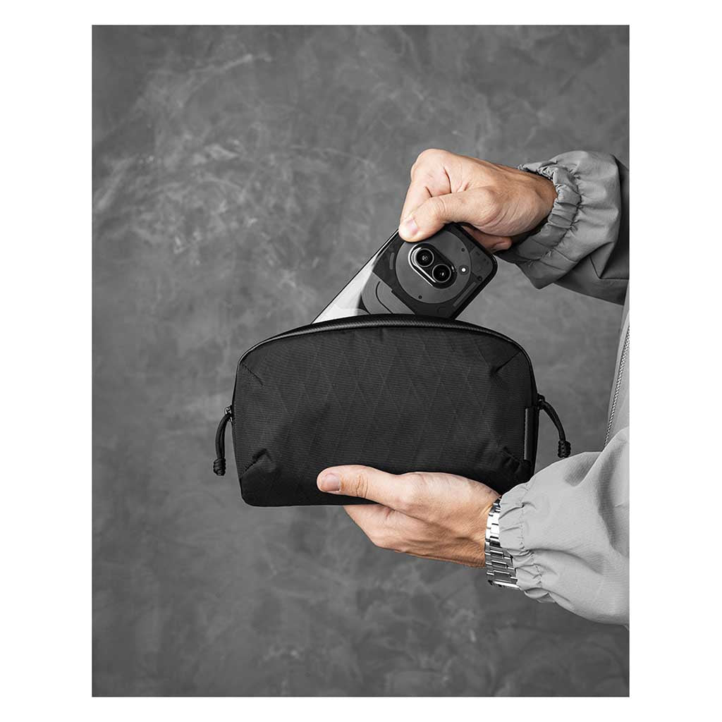 Alpaka | Flight Pouch Pro | Travel Document Organiser | Black | X-Pac ...