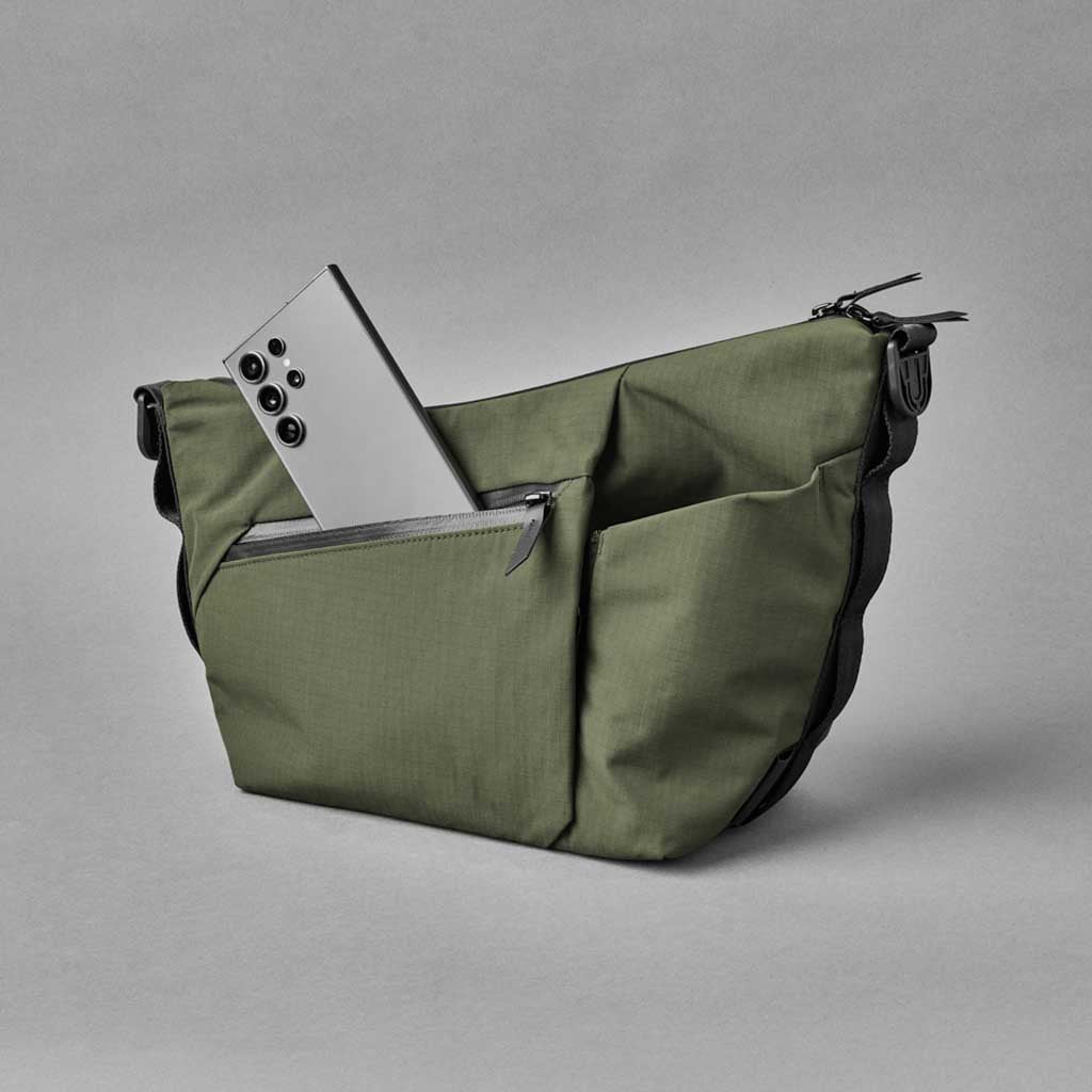 Alpaka | Flow Satchel | Crossbody Satchel | Green | Axoflux 210D ...