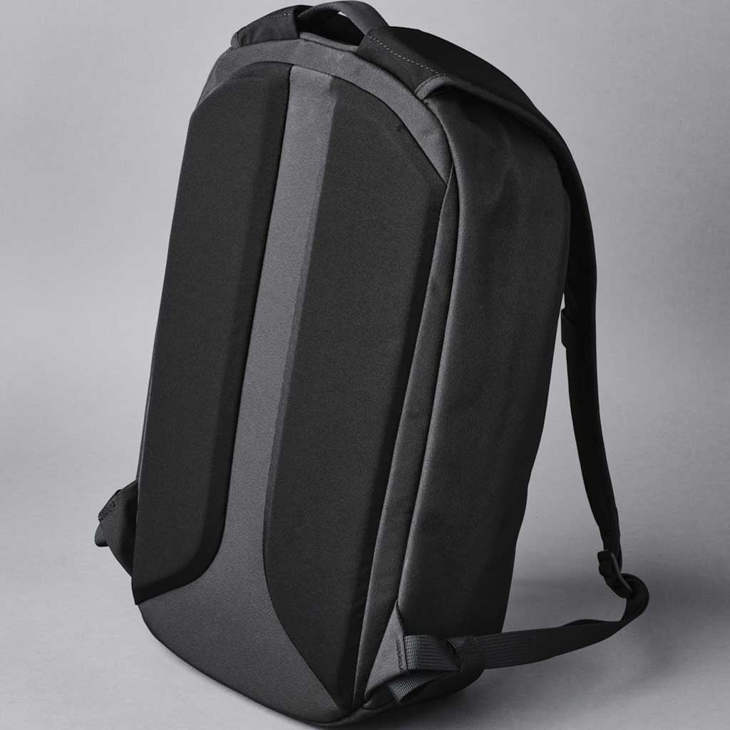 Alpaka | Metro Backpack | Backpack | Black | Axoflux 300D - WildBounds
