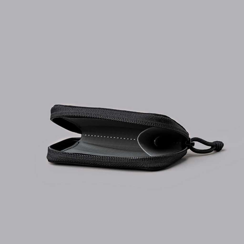 Alpaka | Zip Coin Wallet | Coin Wallet | Green | Axogrid 210D - WildBounds