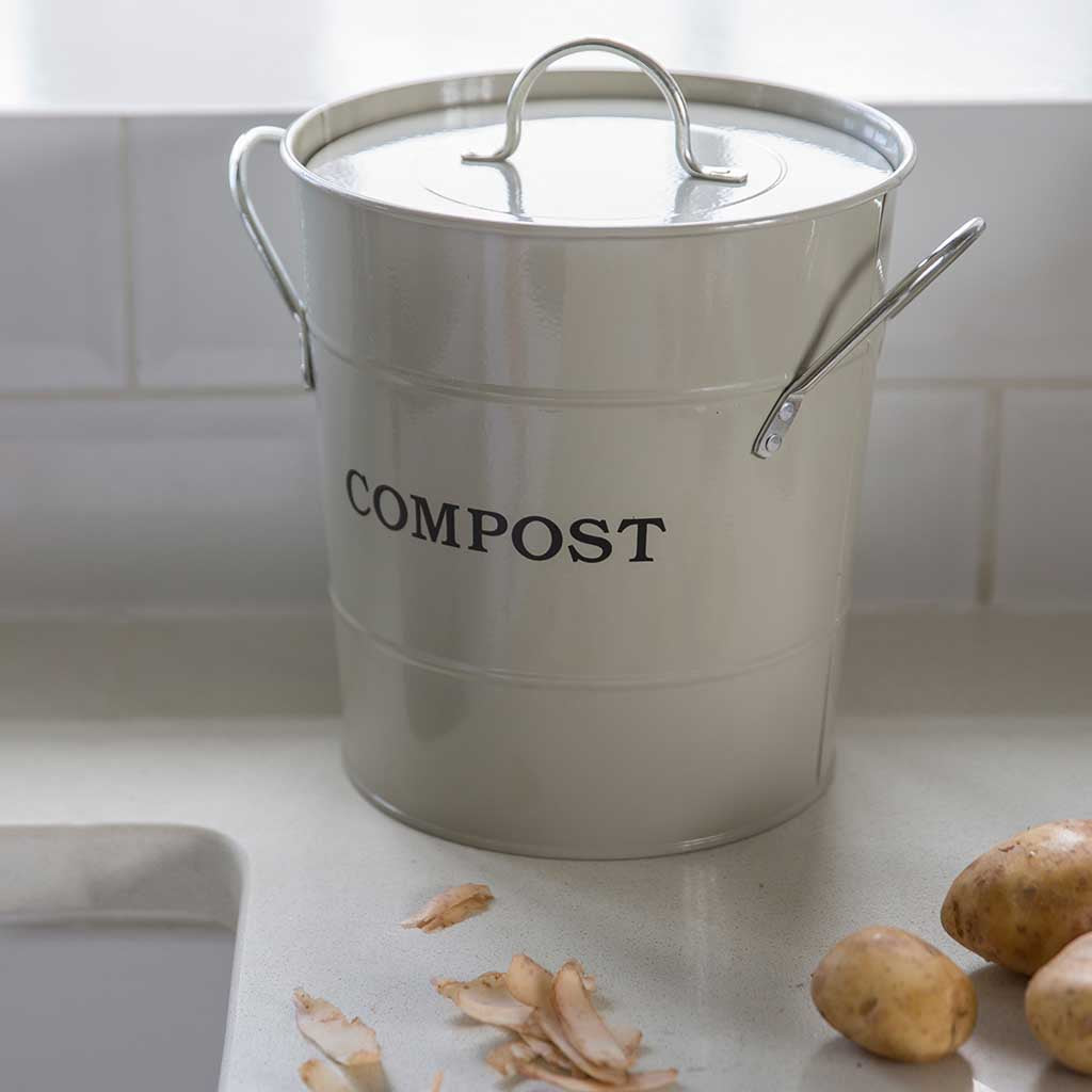 Garden Trading | Original Compost Bucket | Worktop Compost Bin | Clay ...