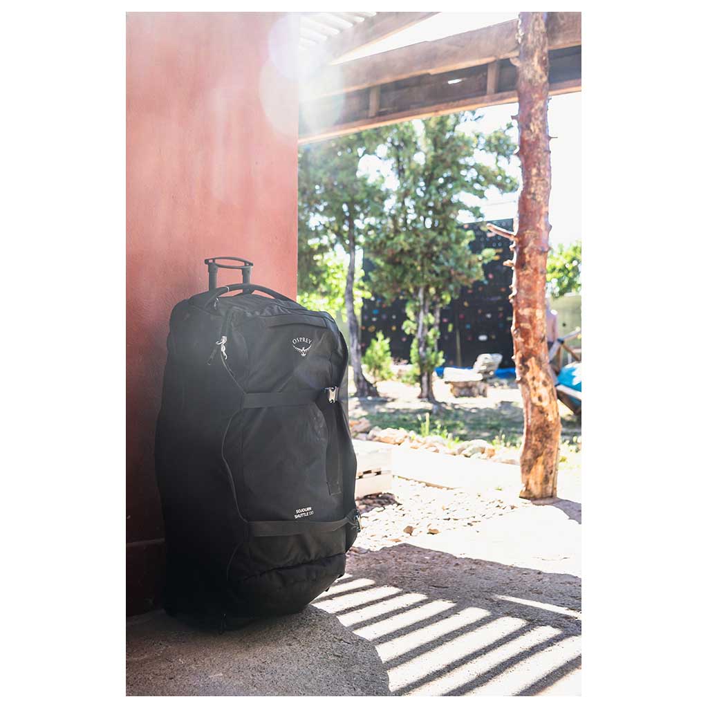 Osprey | Sojourn Shuttle Wheeled Duffle 100 | Black | WildBounds
