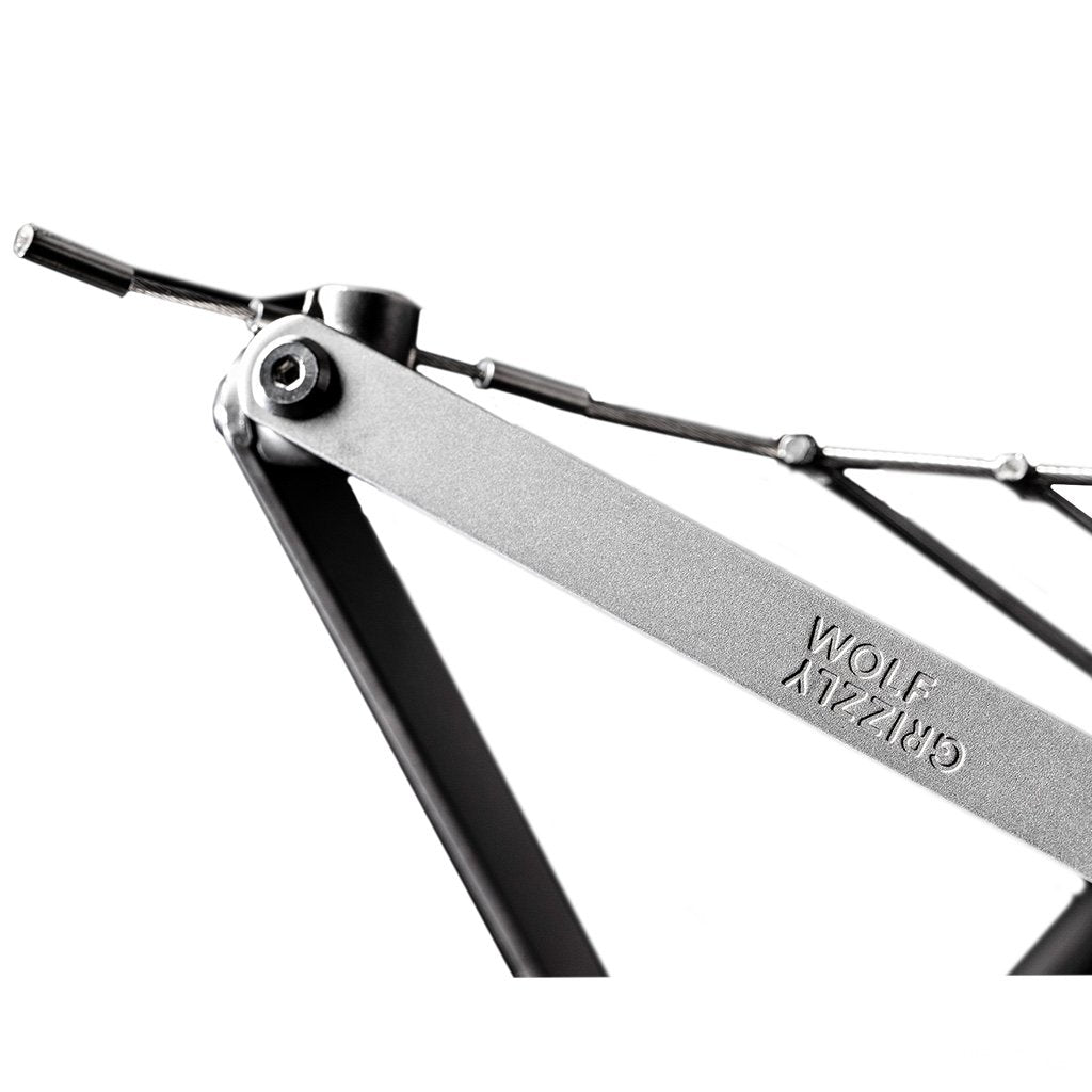 Wolf and Grizzly | Grill with Fire Set | Portable Grill Set - WildBounds